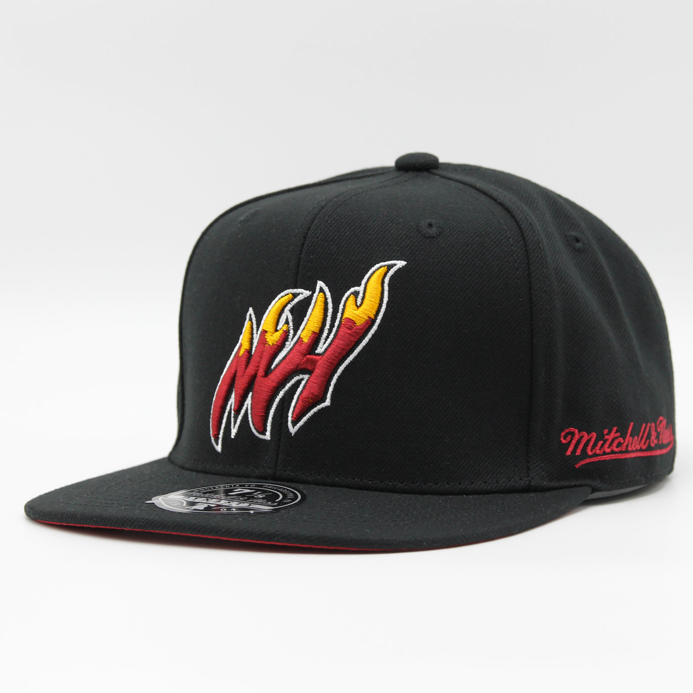 Mitchell & Ness Men's Nba Logo History Fitted Hwc Heat – Zulily